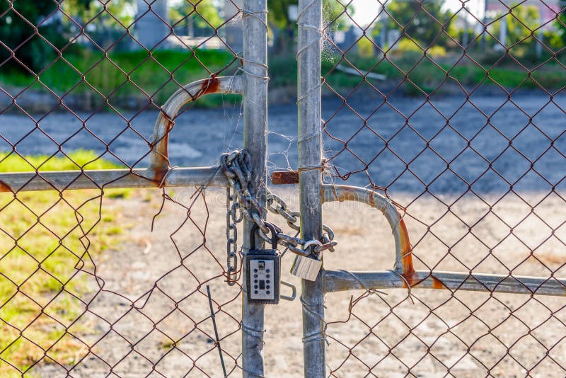 102 Broken Chainlink Stock Photos - Free & Royalty-Free Stock Photos ...