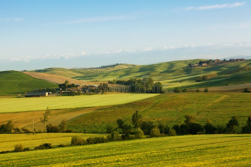 Paesaggio rurale toscano immagine stock. Immagine di resto - 41549899