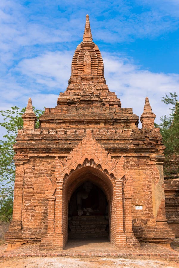 Pagoda of Old Bagan Ancient City, Burma Stock Image - Image of golden ...