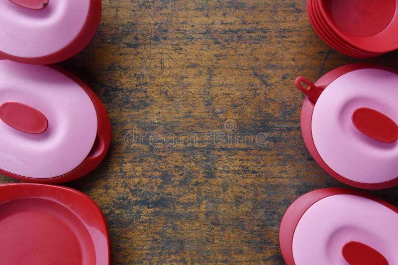 Pahang, Malaysia : 8th November 2020 - Tupperware Serving Set with Wood ...