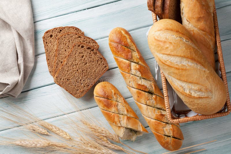 Pain frais photo stock. Image du normal, above, copie - 84229202
