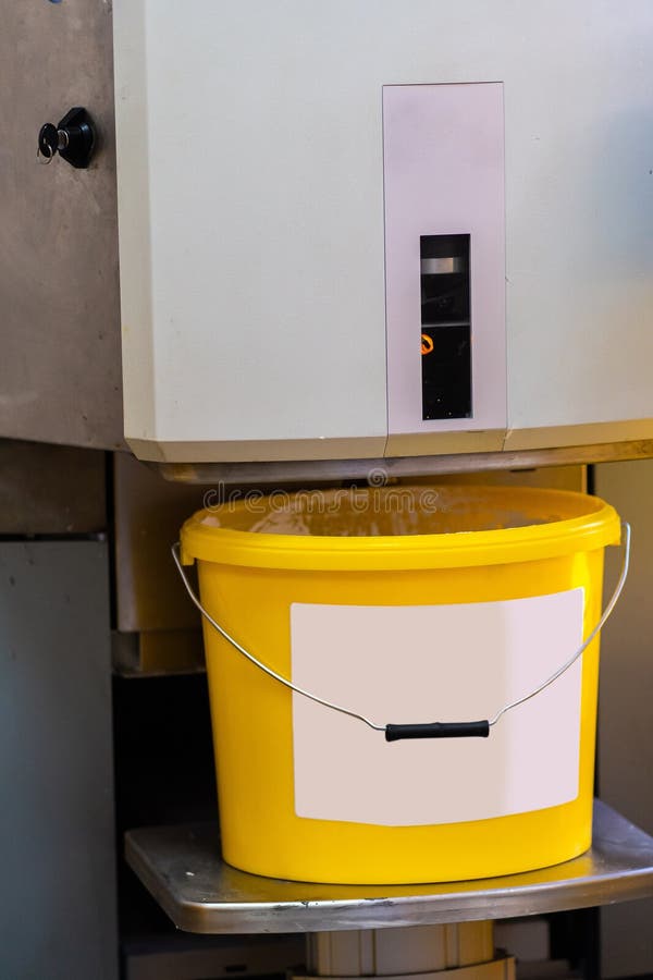 Paint Dispenser. Mixer Combined Tinting Machine. Ink Mixing Machine ...