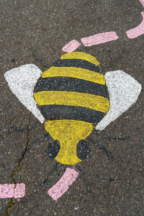 Dotted Line Bee Stock Photos - Free & Royalty-Free Stock Photos from ...