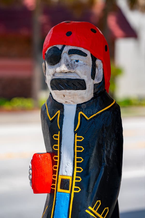 Sculpture of a Pirate in Garibaldi, Oregon Editorial Photography ...