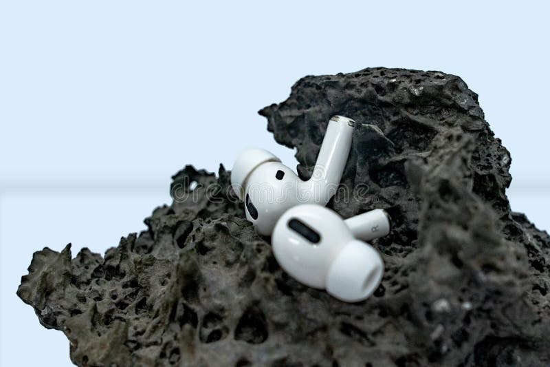 Earpods Cartoon Stock Photos - Free & Royalty-Free Stock Photos from ...