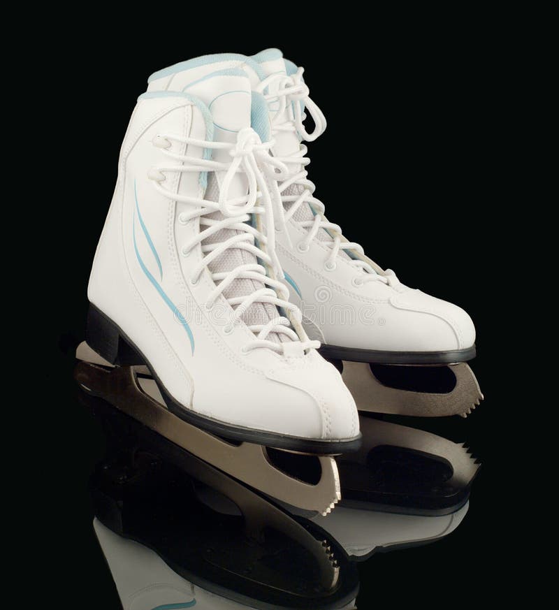 Paires De Figure Patins De Glace Photo stock - Image du isolement ...