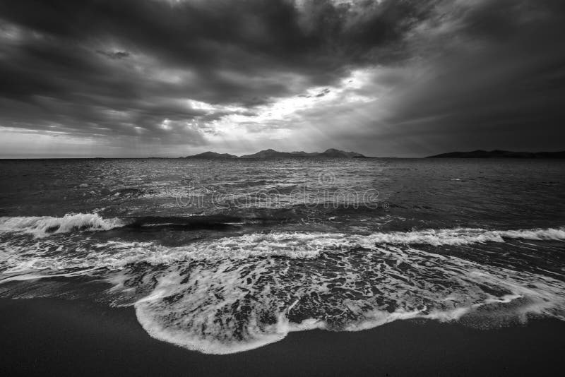 Paisagem do mar foto de stock. Imagem de céu, preto, romântico - 31468232