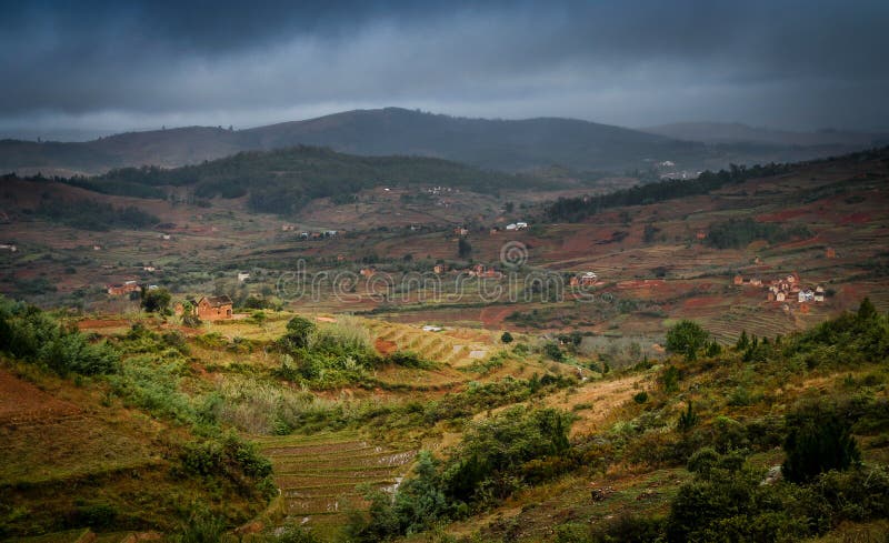 Paisaje de Madagascar imagen de archivo. Imagen de rocoso - 43830767