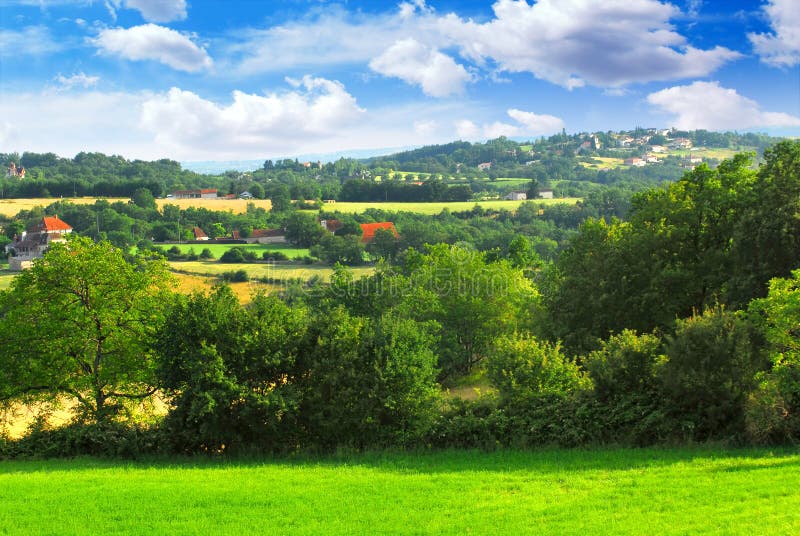 Paisaje rural imagen de archivo. Imagen de exuberante - 1569649