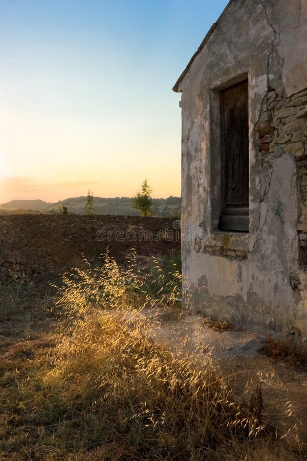 Paisaje rural imagen de archivo. Imagen de exterior, espacio - 9967733