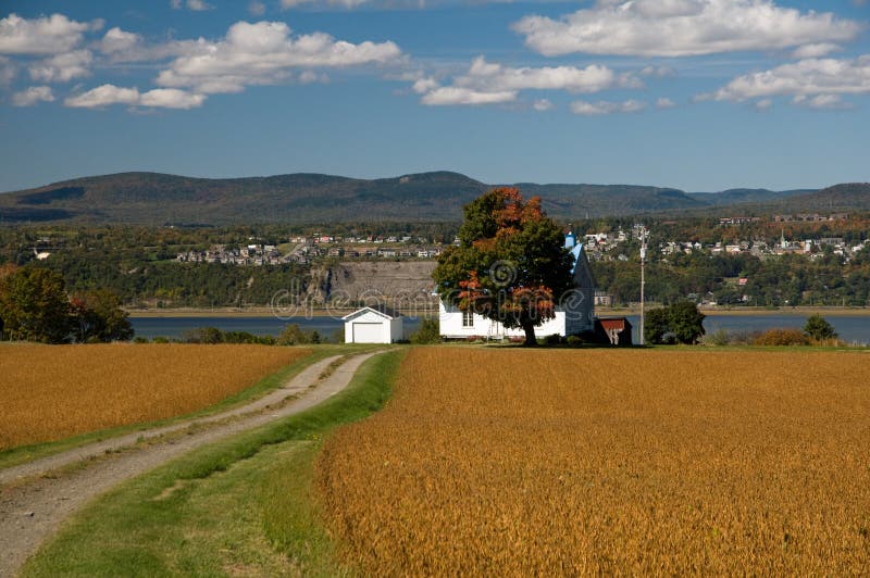 Paisaje rural en Quebec foto de archivo. Imagen de exterior - 26966454