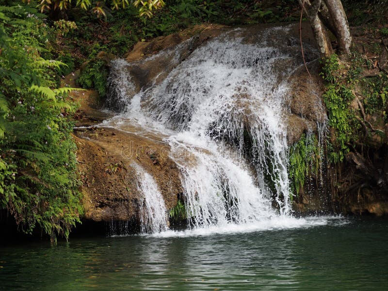 Paisajes de Cuba imagen de archivo. Imagen de tropical - 39679593