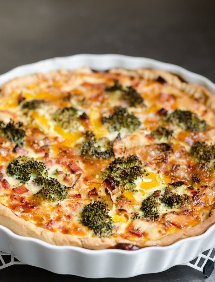 Paj arkivfoto. Bild av varmt, kokt, brocaded, grönsaker - 30926048