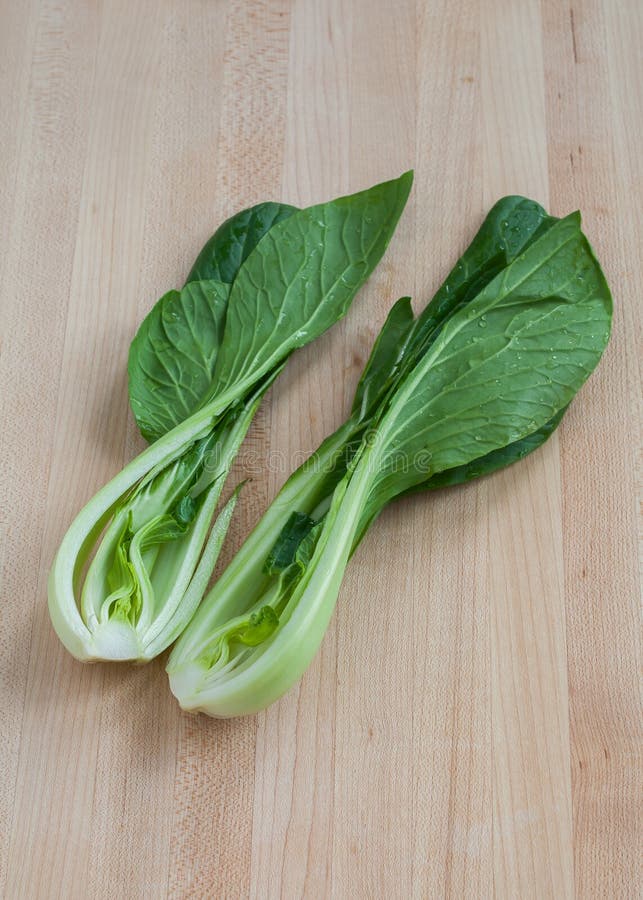 Pak choi in half stock image. Image of cooking, plant - 29883859