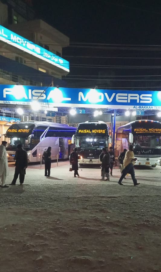 Pakistan bus terminal editorial image. Image of person - 269209985