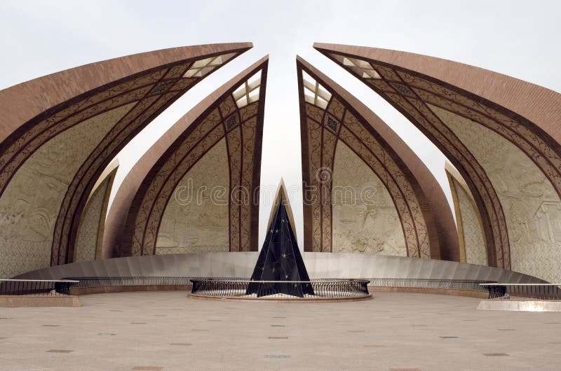 Pakistan Monument Front Side Editorial Stock Photo - Image of landmark ...