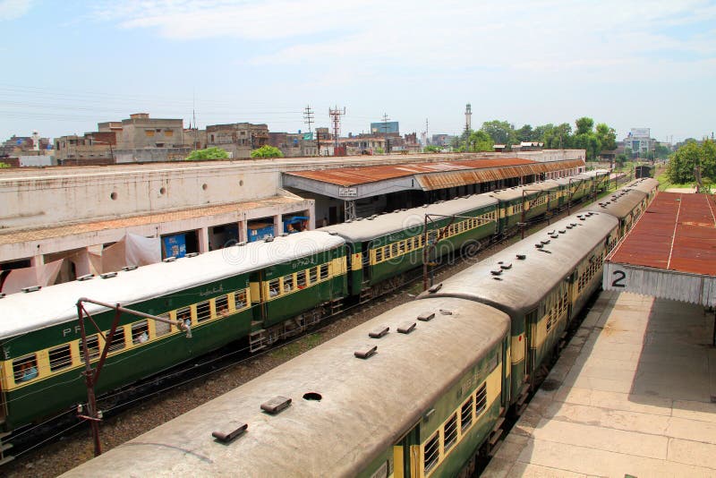 Pakistan Railways editorial stock photo. Image of industry - 20764393