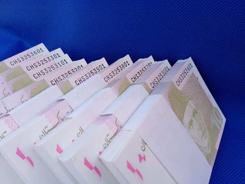 Pakistani Currency New Note 10 Rupees Bundle. New Copy of Rs.10 Stock ...