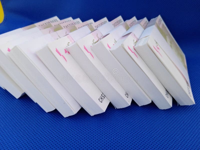 Pakistani Currency New Note 10 Rupees Bundle. New Copy of Rs.10 Stock ...