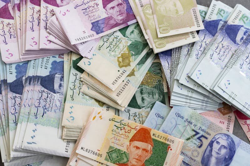 Pakistani Currency Notes Different Denominations Stock Photos - Free ...