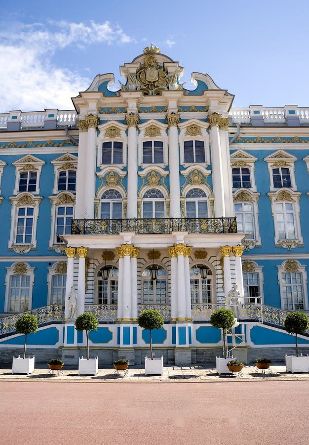 Palace architecture 3 stock image. Image of empire, column - 5979193