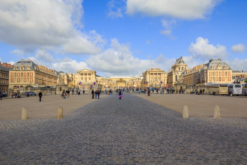 Palace of Versailles editorial stock photo. Image of museum - 71587833