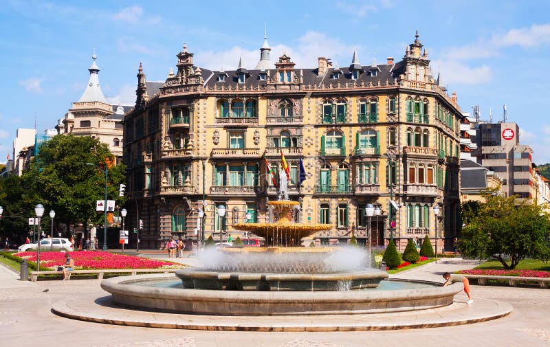 Palacio De Chavarri En Bilbao Imagen editorial - Imagen de casa ...