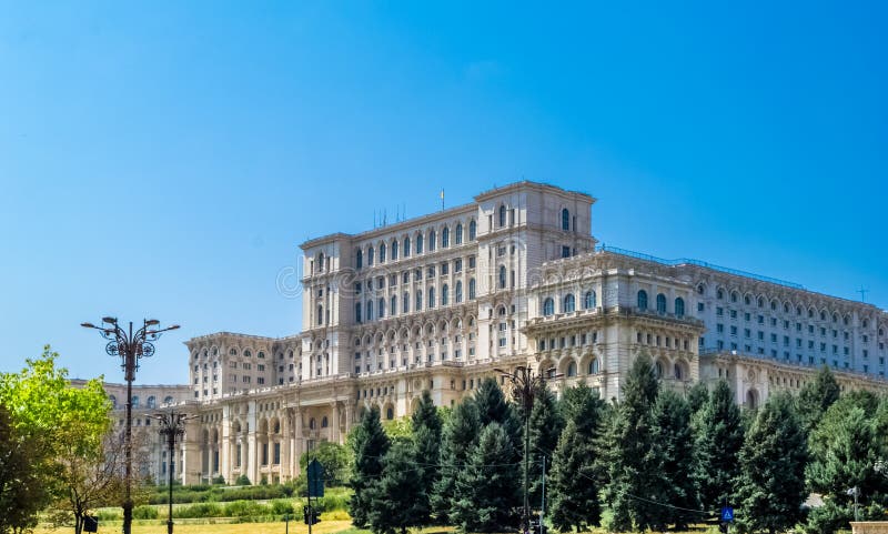 Palacio Del Parlamento, Bucarest Imagen de archivo - Imagen de europa ...