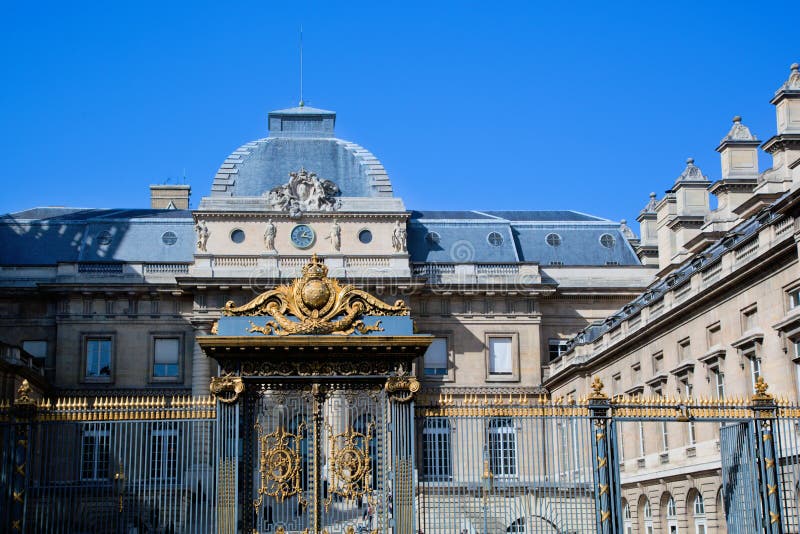 Palais De Justice, Paris, France Stock Image - Image of royal, paris ...