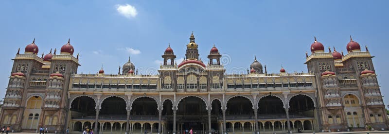 Palais de Mysore, Inde photo stock. Image du gauche, état - 75645488