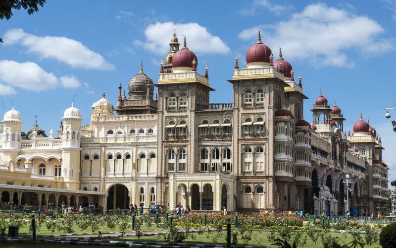 Le Palais De Mysore Dans La Ville Mysore, Inde Photo stock - Image du ...