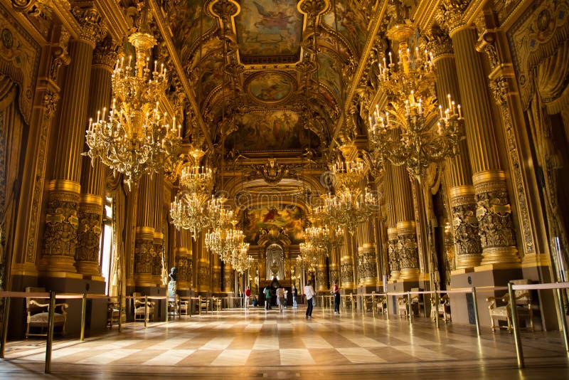 Le Hall Des Miroirs Dans Le Palais De Versailles Image éditorial ...