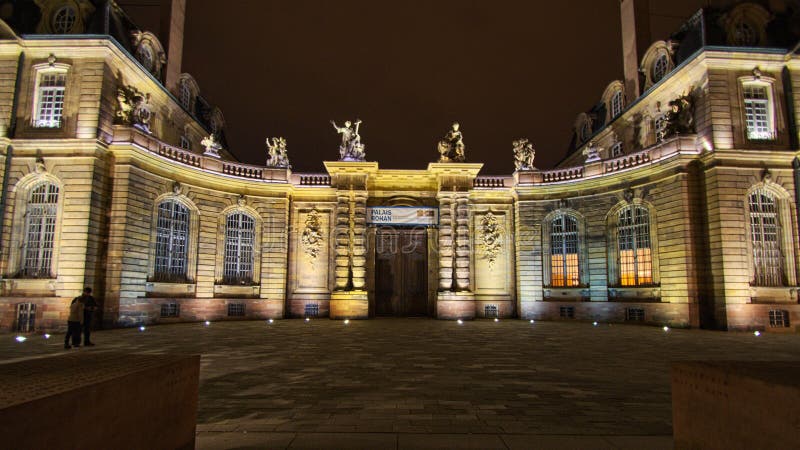 Palais Rohan redaktionelles stockbild. Bild von spalten - 91493339