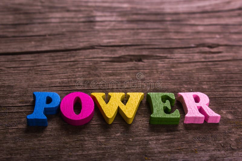 Palavra Do Poder Feita De Letras De Madeira Imagem de Stock - Imagem de ...