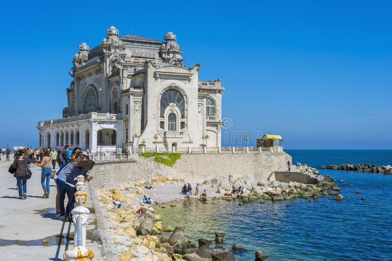 Vista Aerea Dello Skyline Della Città Di Costanza, in Romania ...