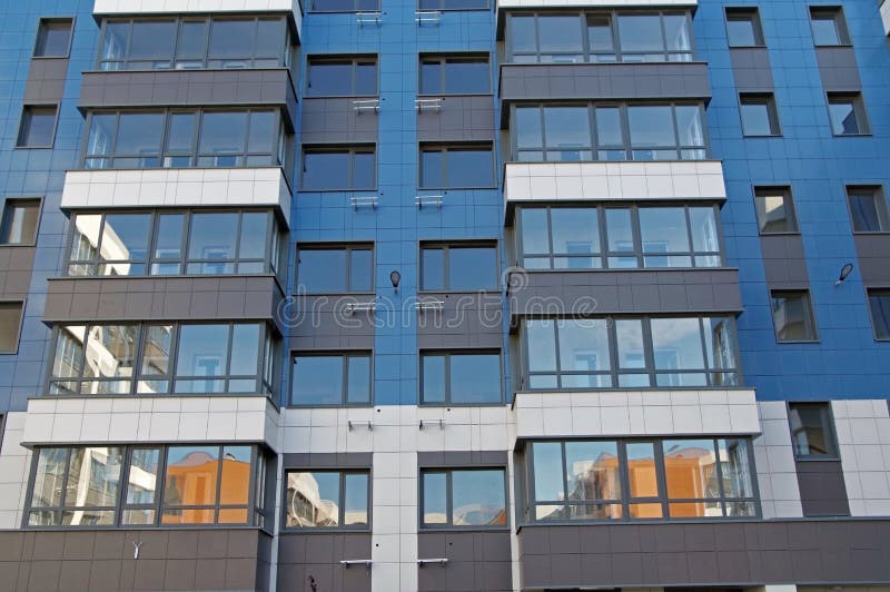 Palazzo Moderna Del Pannello Immagine Stock - Immagine di soleggiato ...