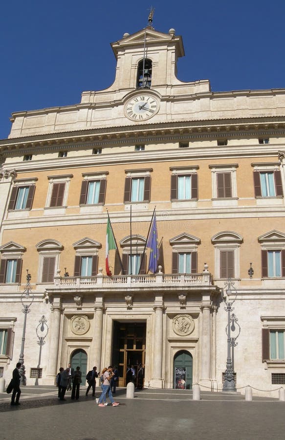 Palazzo Montecitorio, Sedile Della Camera Dei Deputati Italiana A Roma ...