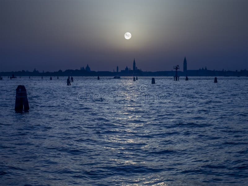 Pale Moon Over Venice Italy Stock Image - Image of monument, burning ...