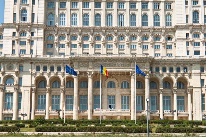 Parlementspaleis, Boekarest, Roemenië Stock Afbeelding - Image of ...