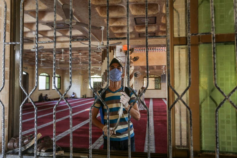 Palestinian Youth Performs Cleansing Work, a Amid the Outbreak of the ...