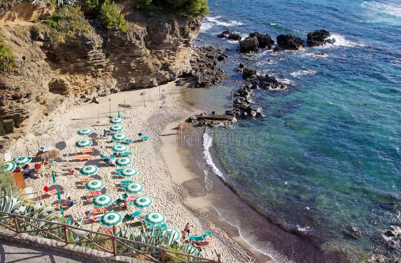 Palinuro, Italien redaktionelles stockfoto. Bild von meer - 78913008