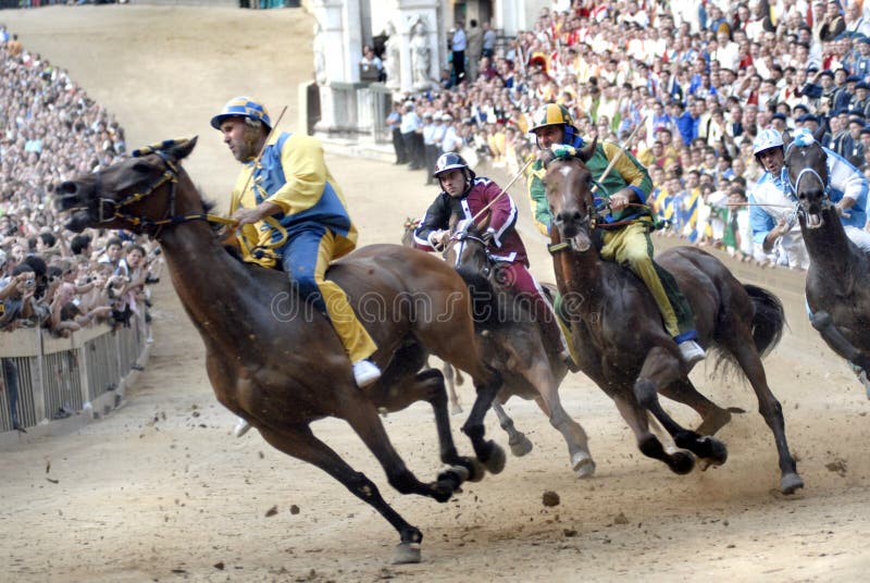 Palio Sienne photo stock éditorial. Image du toscane - 10137388