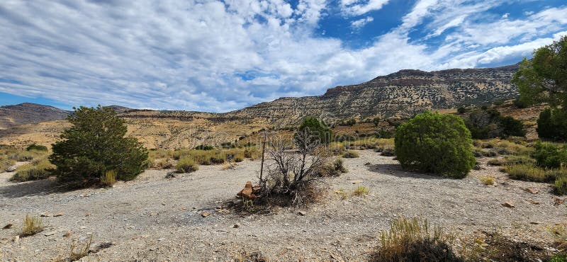 Palisade rim upper loop stock image. Image of loop, upper - 290035821