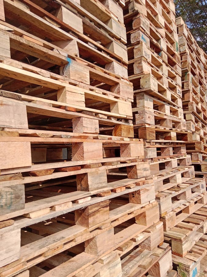 Pallet wood stock photo. Image of wasted, wood, pallet - 324232392