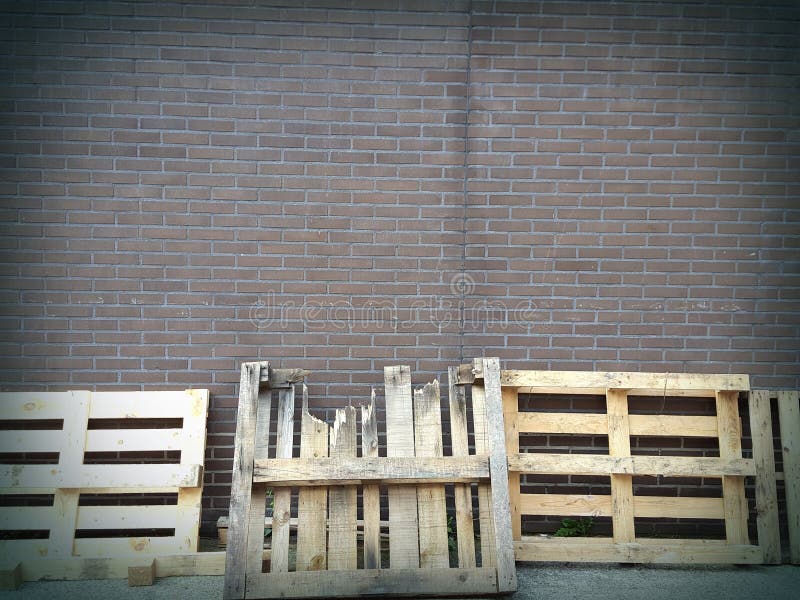Leaning Pallet Stock Photos - Free & Royalty-Free Stock Photos from ...
