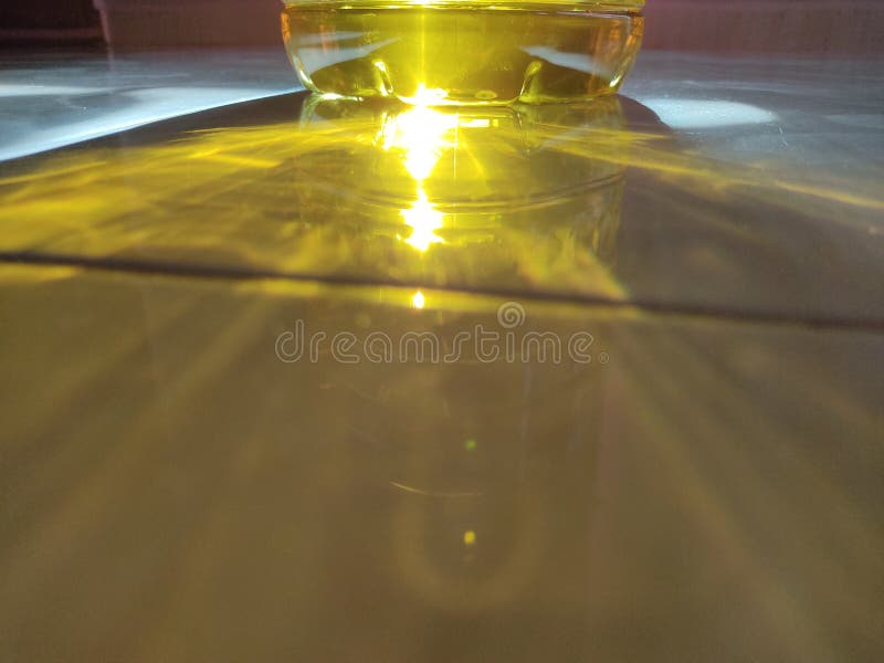 Palm Cooking Oil with Sunlight Refraction Stock Photo - Image of circle ...