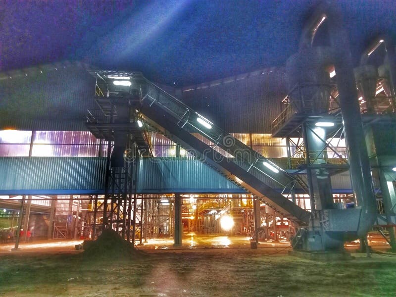 Palm oil mill at night stock photo. Image of mill, palm - 279856708