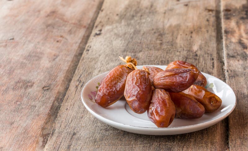 Semillas De La Palma Datilera Imagen de archivo - Imagen de datilera ...