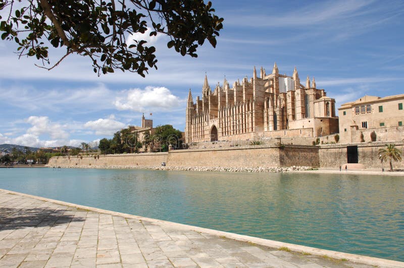 Palma - Palace Del La Seu Y De Rey Foto de archivo - Imagen de palma ...