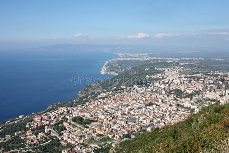 Palmi, Calabre image stock. Image du ville, elia, italie - 48574237